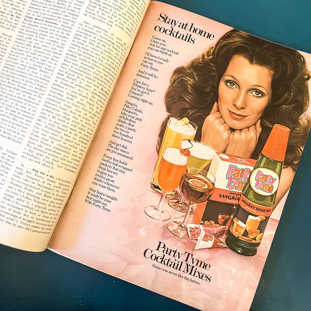 VINTAGE PLAYBOY JANUARY 1972 : HOLIDAY ANNIVERSARY ISSUE – Fenton Fox